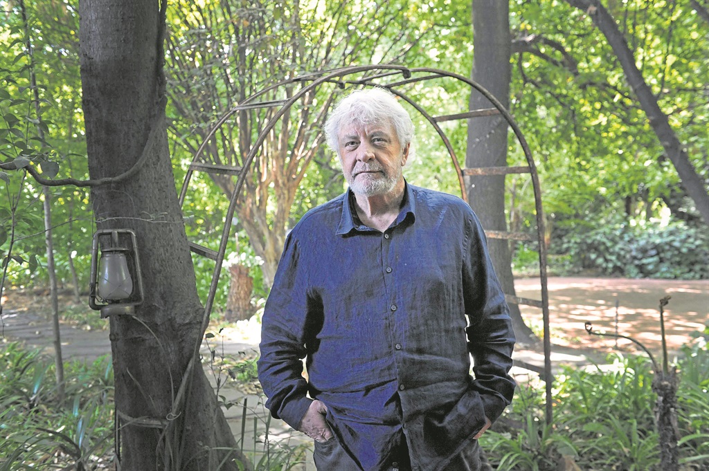 Jan Groenewald's Afrikaans play Pruimboom at Foxwood.