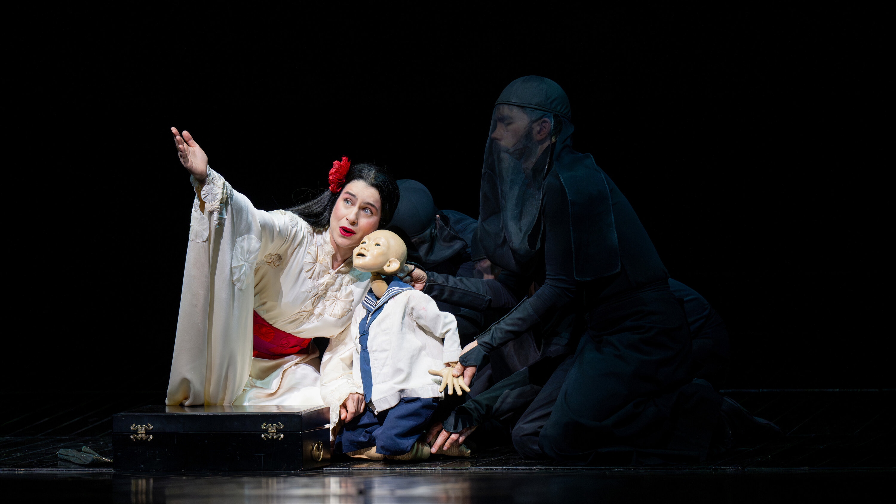Review of the Metopera's Madama Butterfly - My View by Robyn Sassen and ...